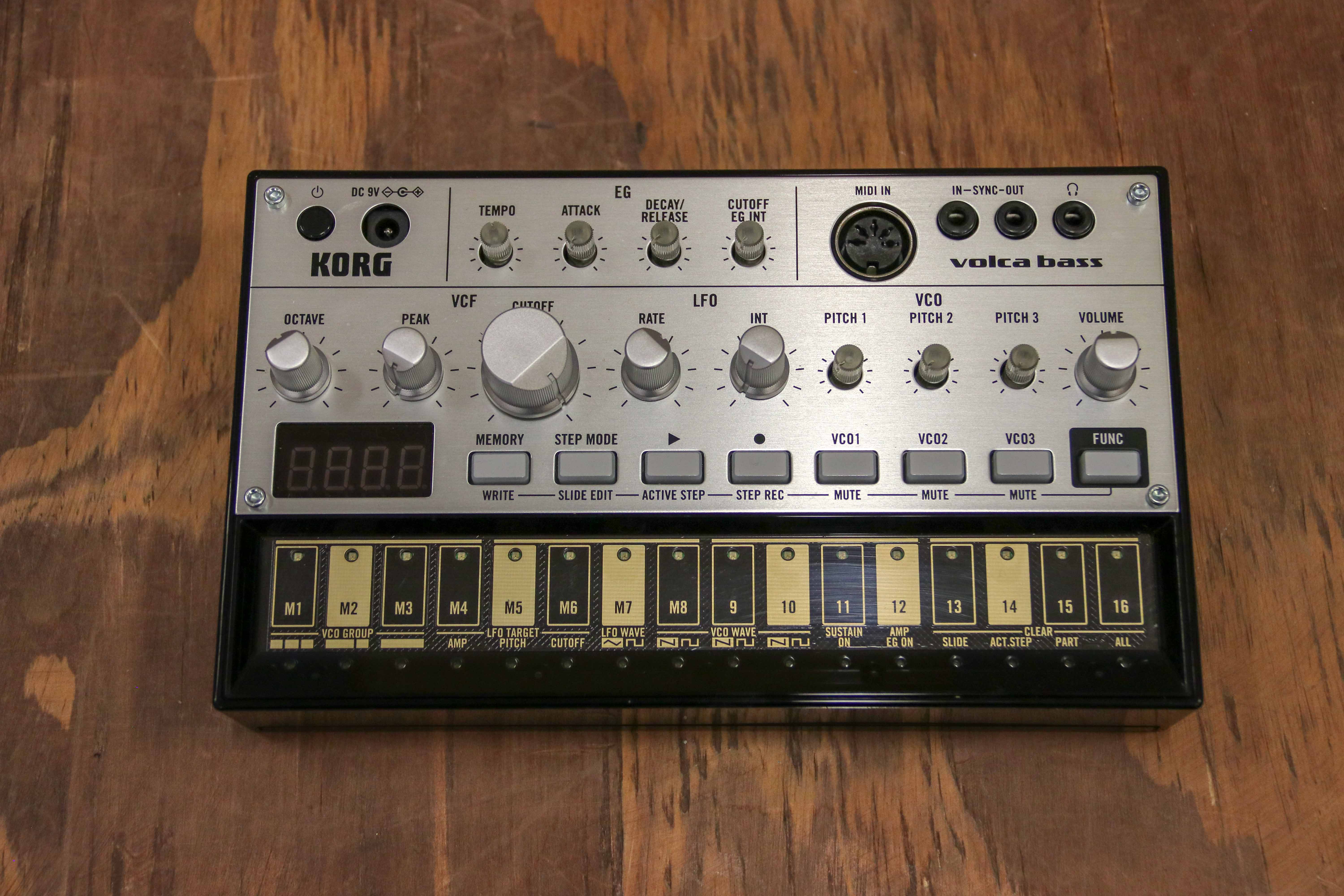 Korg volca bass Keyboard Synthesizer for sale online | eBay